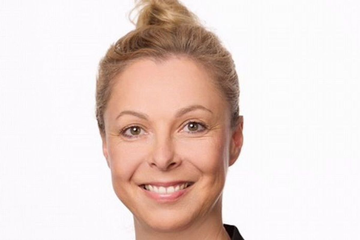 Katrin Thiel zu AXA CS