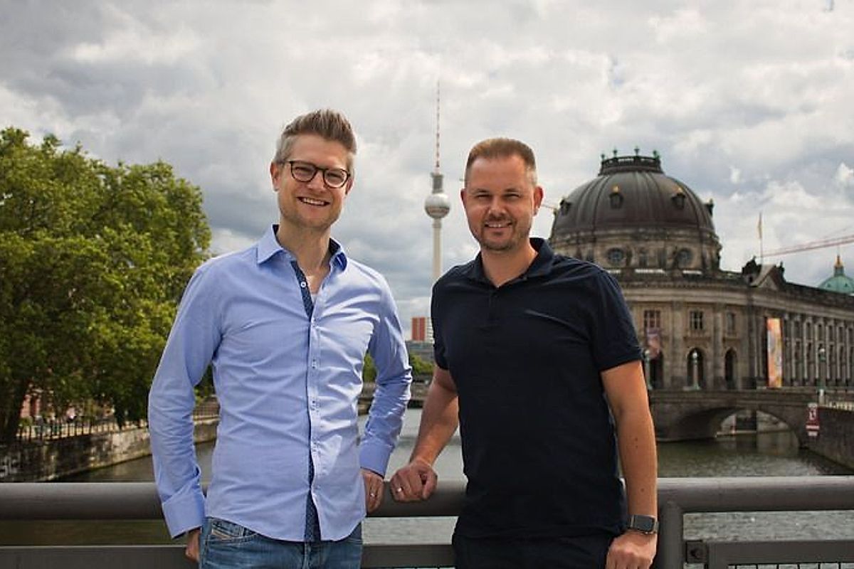 Die erste Plattform für Hochvermögende (UHNWI) und Family-Offices